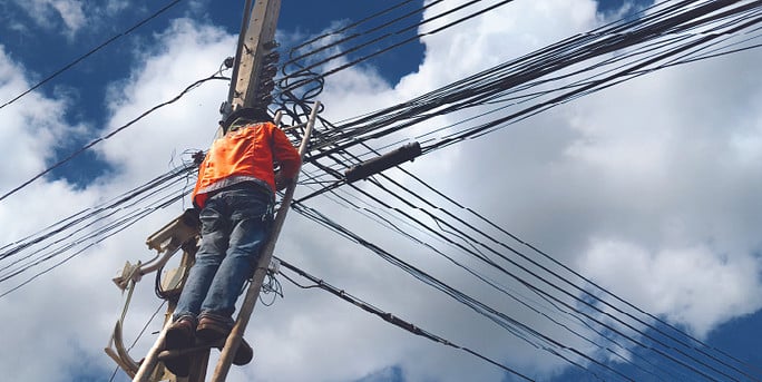 The Mechanics of Aerial Fiber Cable